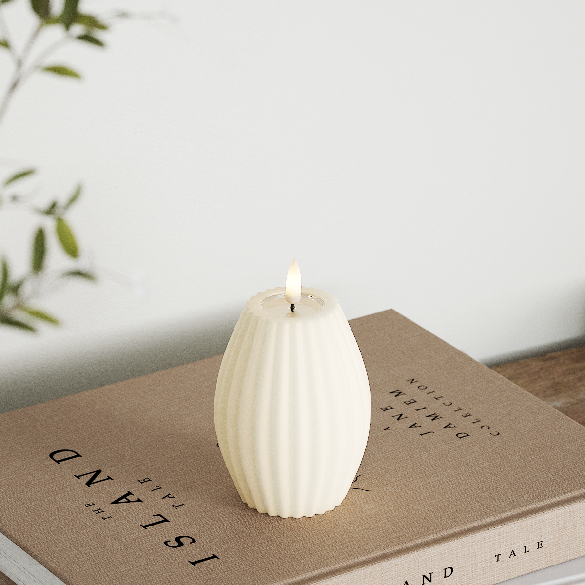 Deluxe Homeart LED Ribbed Candle – Safety & Cosiness in One – VanillaFly
